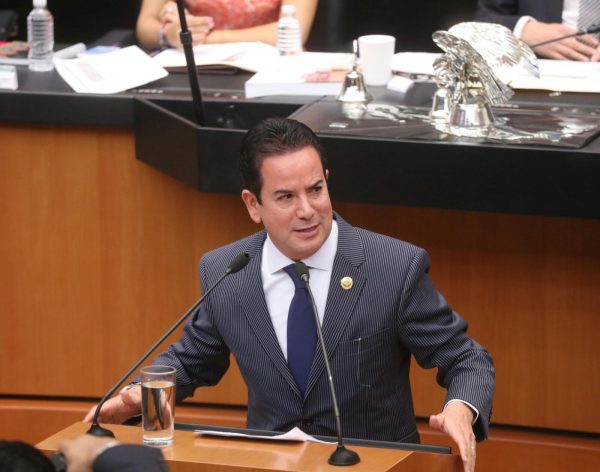 Quien roba petróleo, le roba a México: Benjamín Medrano | Periódico Mirador