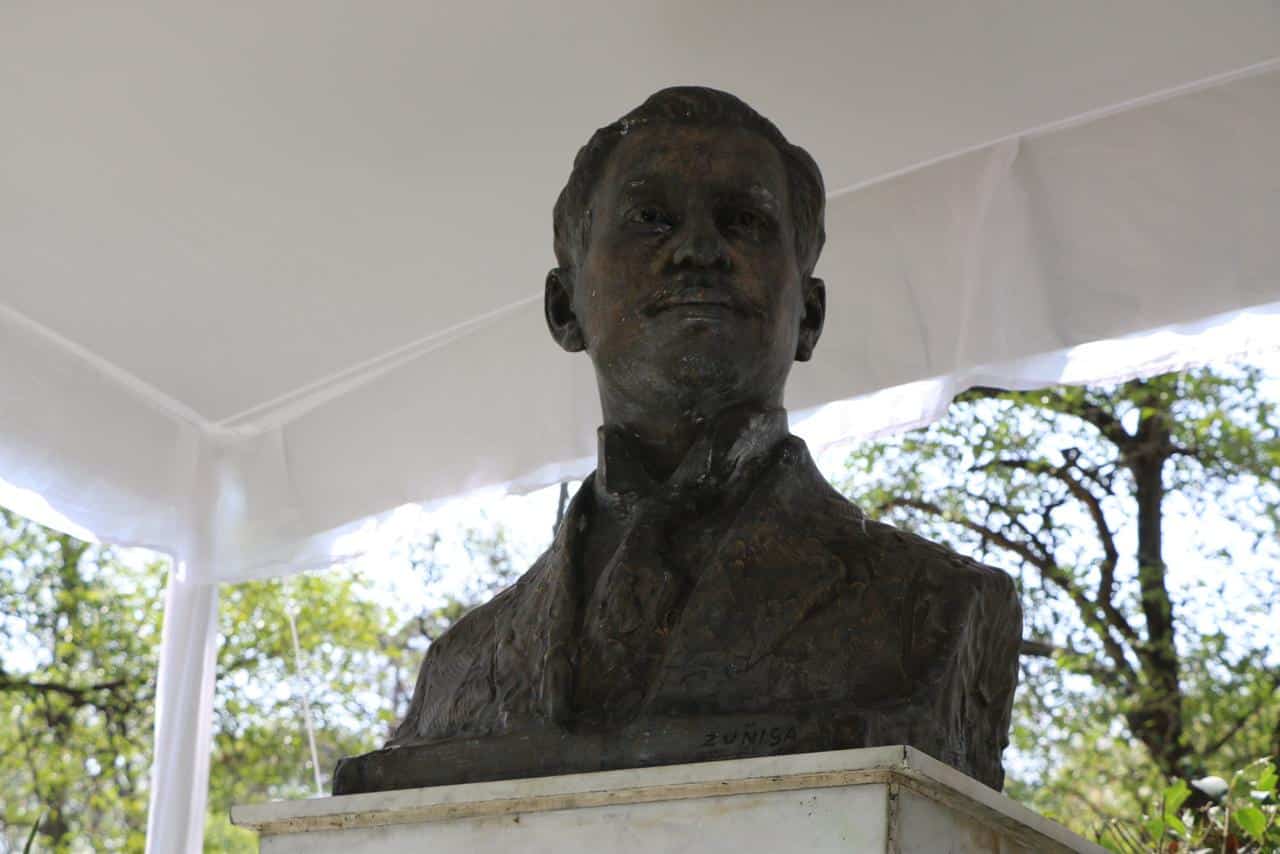 Honran la memoria de Ramón López Velarde | Periódico Mirador