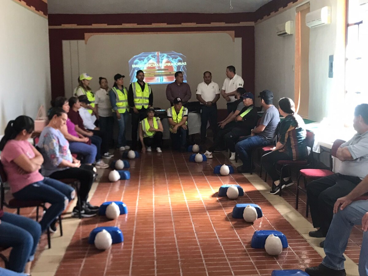 Capacita PC a personal de Paraíso Caxcán | Periódico Mirador