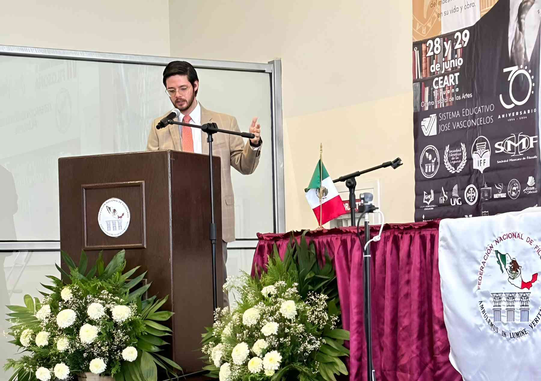 El ser humano es creador de instituciones por naturaleza | Periódico ...